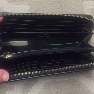 kate spade | Bags | Nwt Kate Spade Neda Wallet With Black Trim | Poshmark